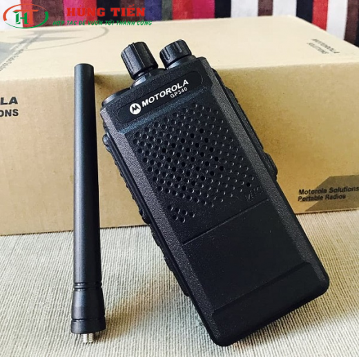 Bộ đàm cầm tay Motorola SMP 818 đột phá mới cho doanh nghiệp